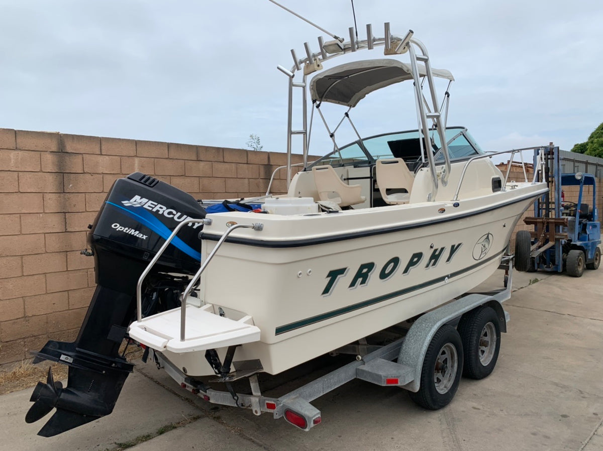 2001 Trophy 2002 WA (SOLD) – Boat Sellers